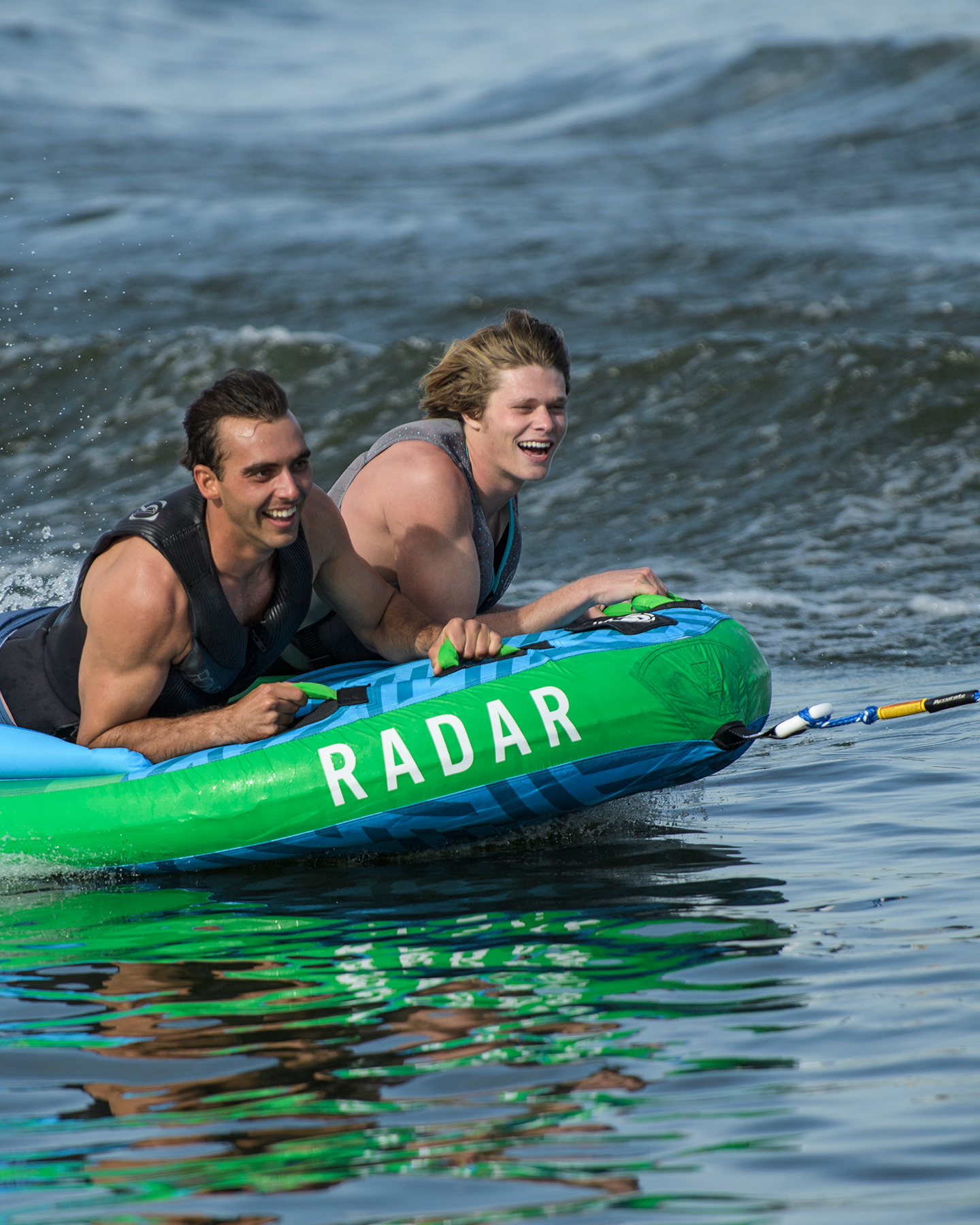 Radar Tubes & Ropes – Trojan Wake Ski Snow