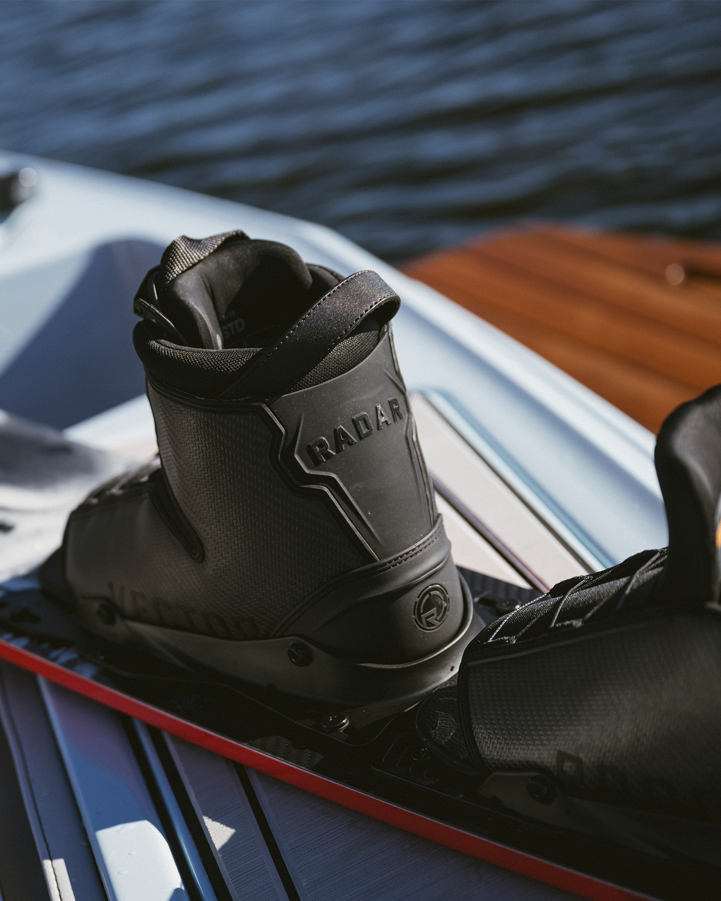 Radar Water Ski Bindings – Trojan Wake Ski Snow